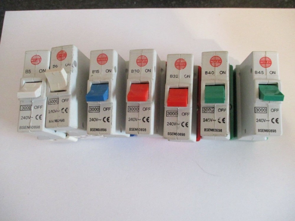 WYLEX ABB B6 B10 B16 B20 B32 B40 PLUG IN MCBS WITH / WITHOUT BASES BS 60898