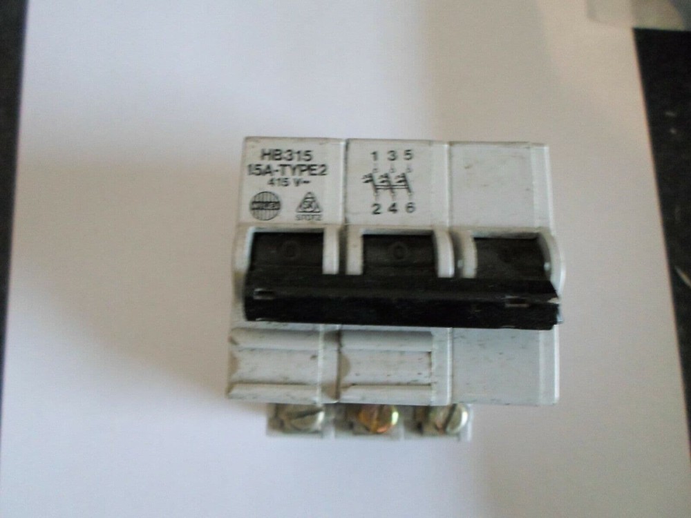 WYLEX NB15 B15 TYPE 2 15 AMP MCB CIRCUIT BREAKER